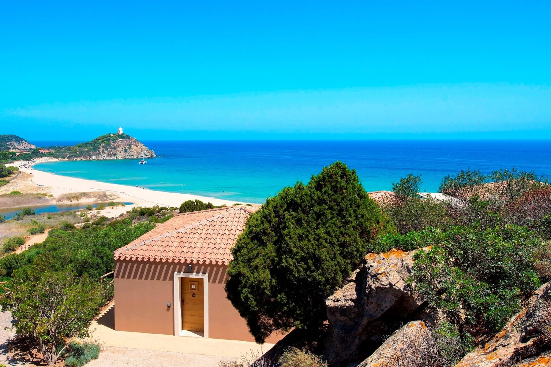 Splendido resort in Sardegna - Chia Laguna - Hotel baia di Chia